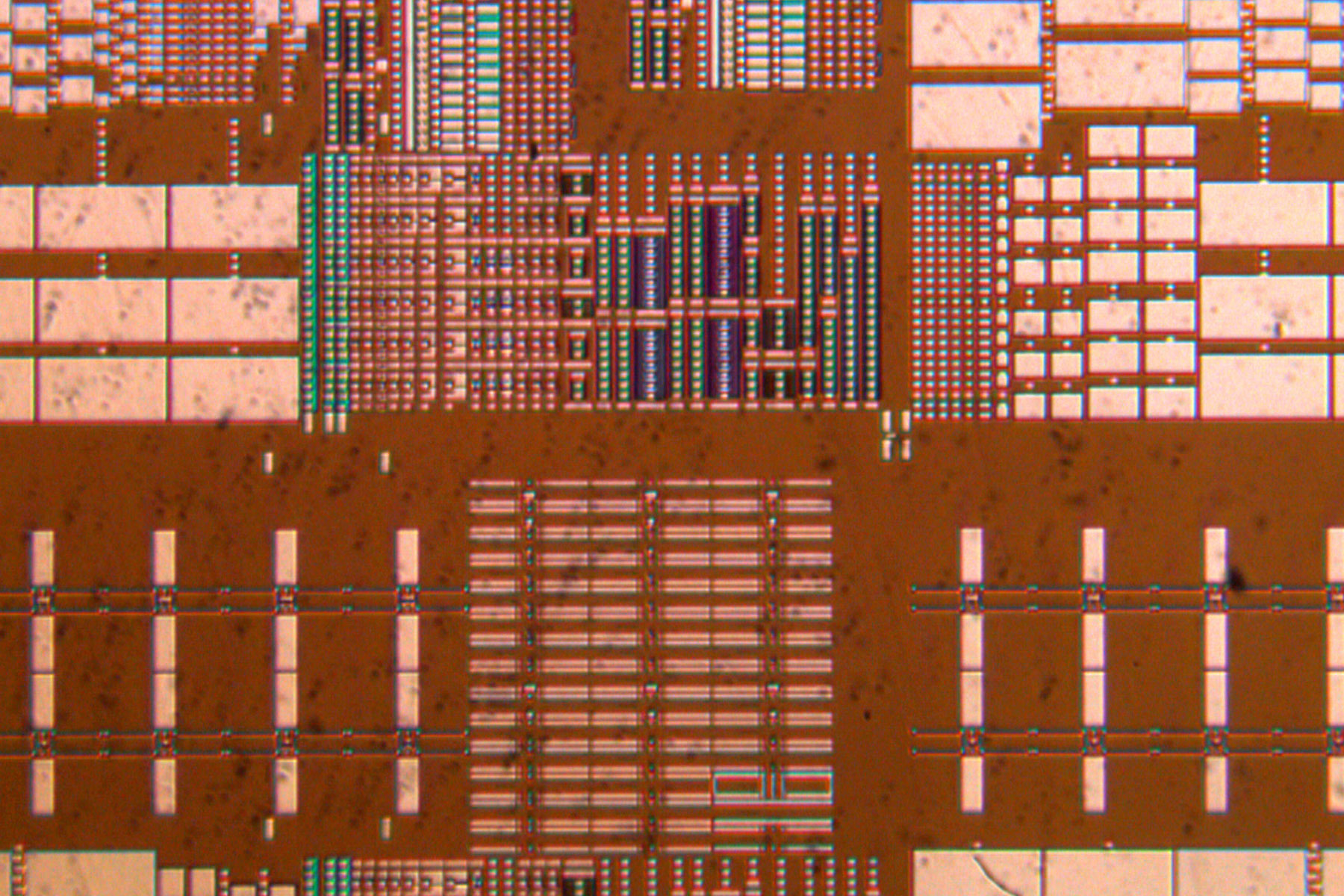 DM8000 M 和 DM12000 M 光学检测系统 | 产品 | 徕卡显微系统